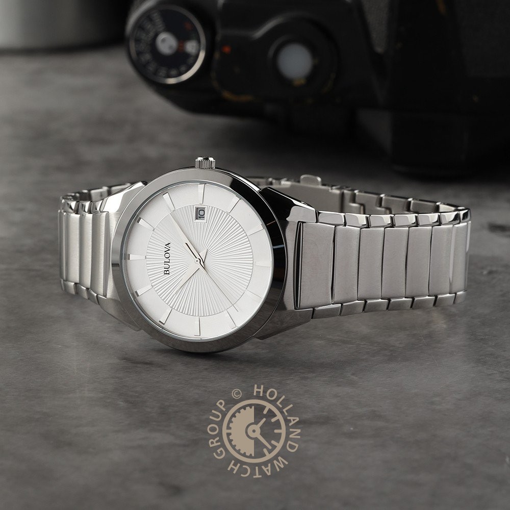 Bulova 96B015 Classic Horloge • EAN: 7613077435434 • Horloge.nl