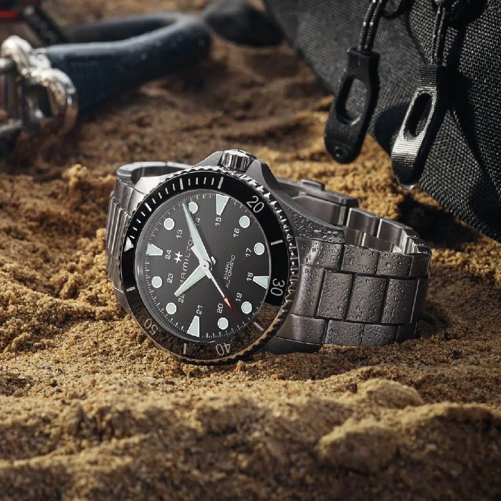 Hamilton Navy H82515130 Khaki Scuba Horloge • EAN: 7630458801756 ...
